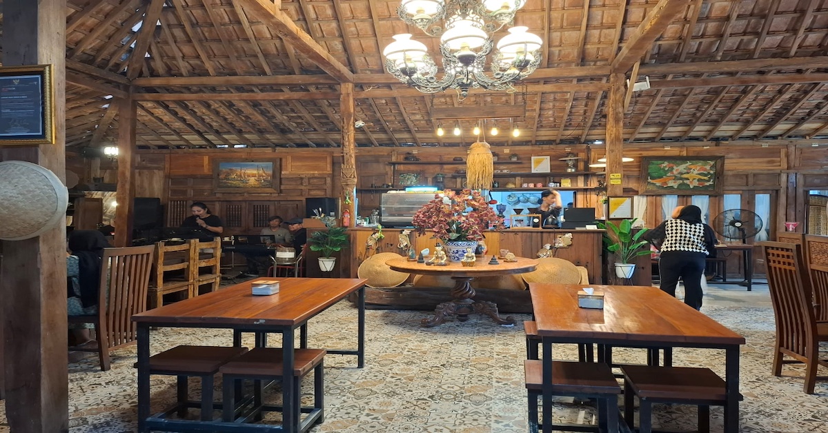 Warga Muntilan Wajib Coba! 5 Tempat Makan Murah tapi Estetik yang Viral dan Bikin Ketagihan ...