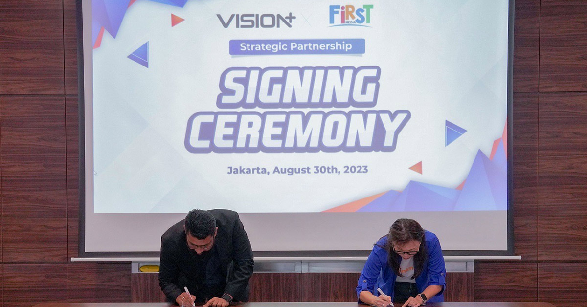 Vision+ dan First Media Resmikan Kerja Sama Strategis